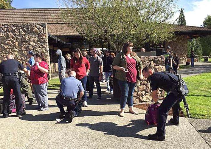Oregon school shooting: Shooter asks students their religion, report ...