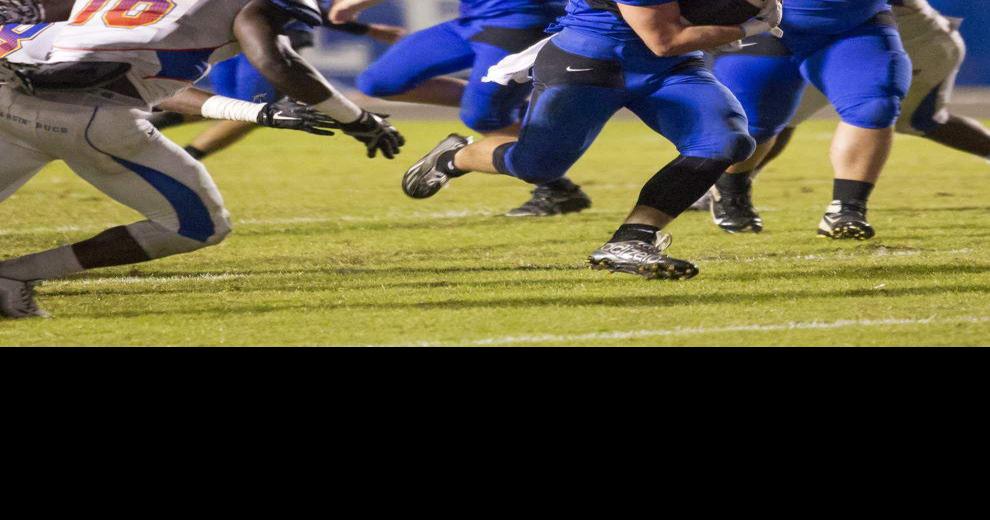 Mandeville takes down Landry-Walker 31-14, punches ticket to Class 5A ...