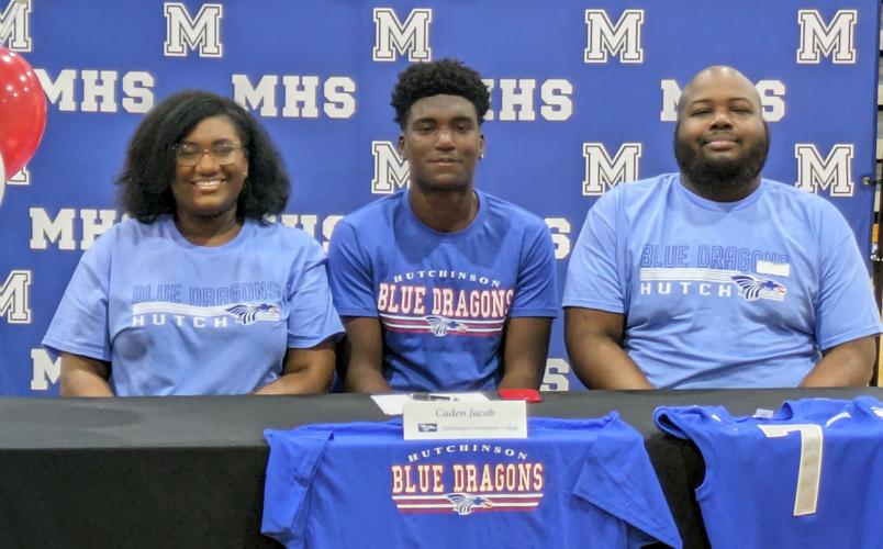 Mandeville's 12-person signing class had a little bit of everything ...