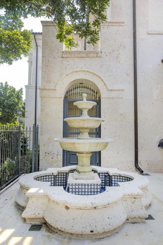 Ray Brandt's mansions near New Orleans sell for millions | News | nola.com