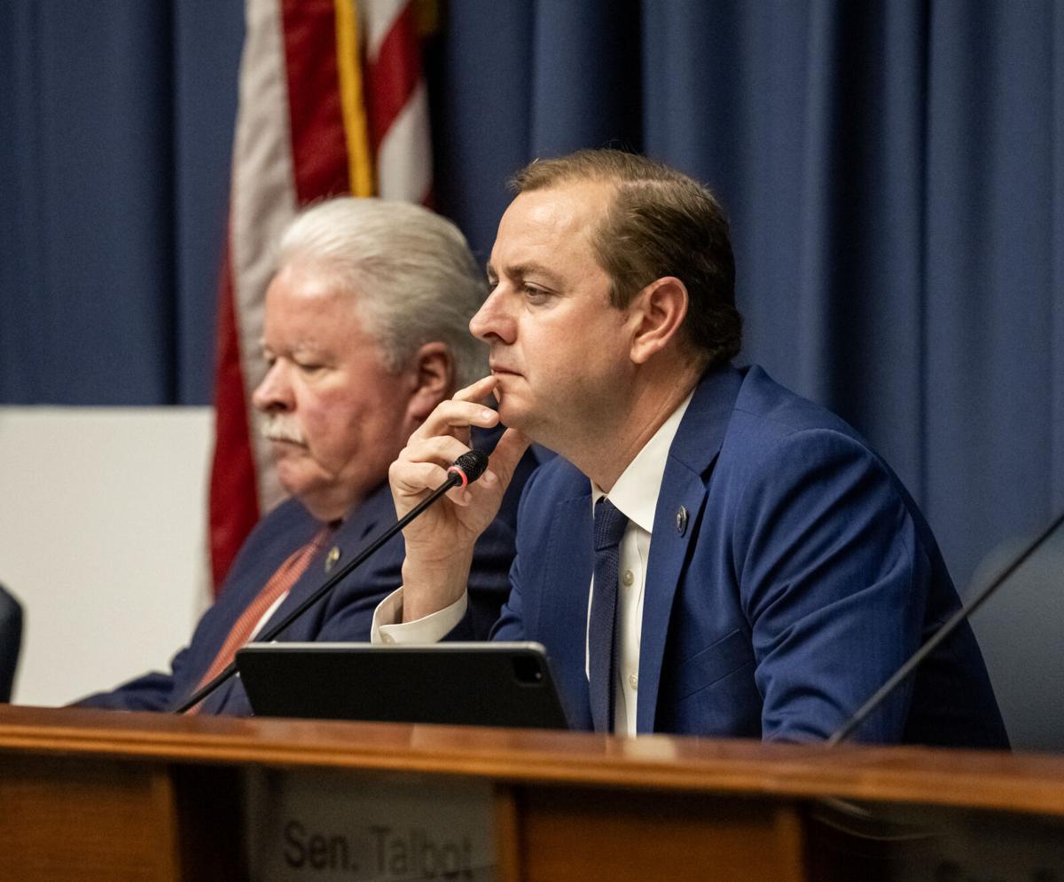 Louisiana lawmakers, Jeff Landry, lawyers meet in Texas | Local ...