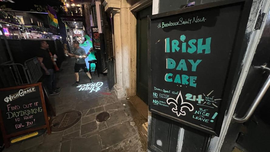 NOLA bars still welcome locals amid Super Bowl takeovers | Super Bowl ...