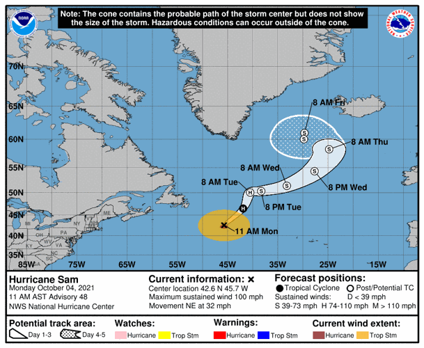 Hurricane forecasters tracking 3 disturbances, including new one over ...