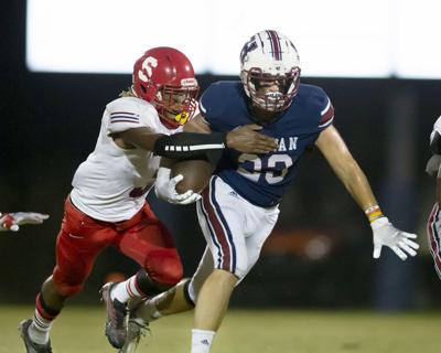 Hannan hangs tough early, falls in the second half to Jewel Sumner, 54 ...