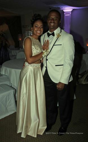 Prom 2017: Our favorite photos from this weekend, May 4-5 | Archive ...