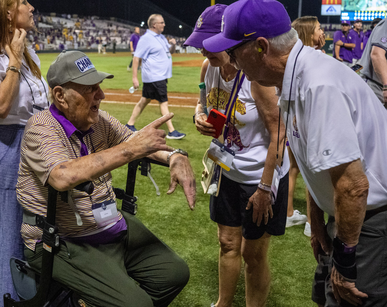 LSU legend Skip Bertman makes it to Omaha for CWS Game 2 | Baseball ...