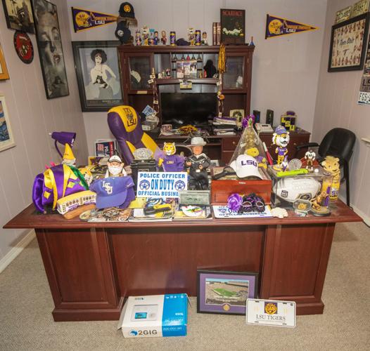 Purple casket owned by slain LSU superfan is transformed into a ...