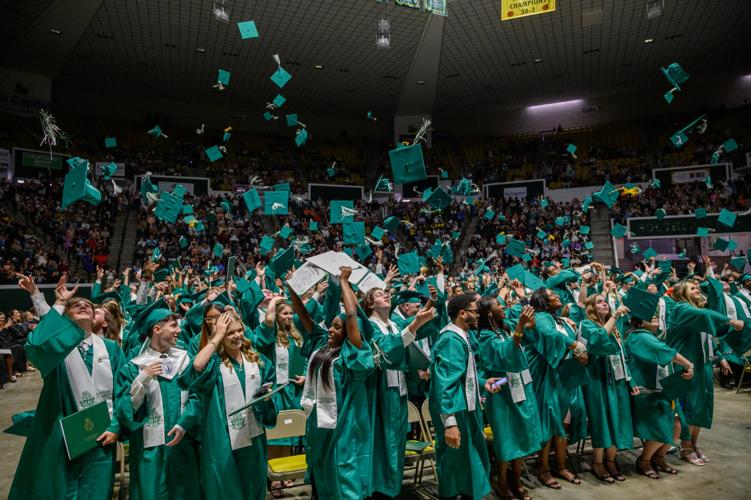 Slidell High seniors celebrate at May 5 graduation ceremony | One ...