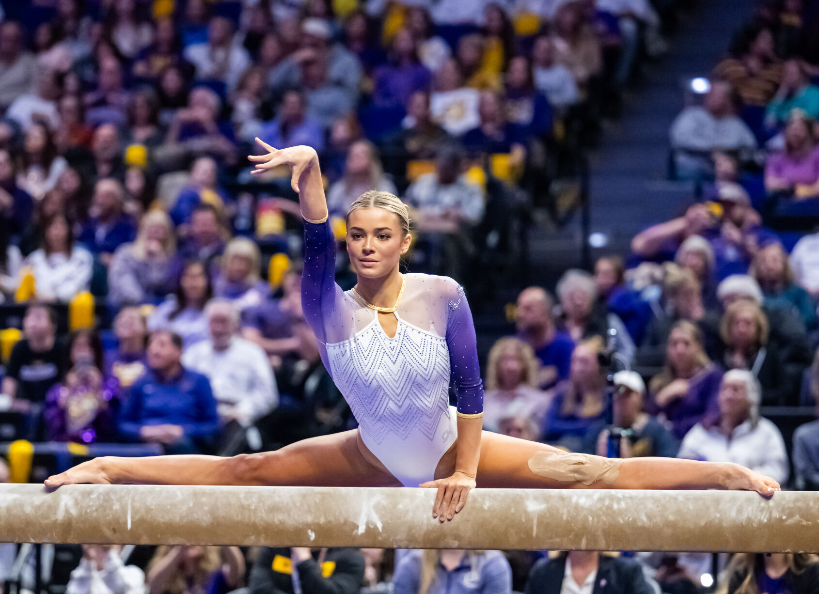 Olivia Dunne has been out of LSU gym lineup for three weeks. LSU coach ...