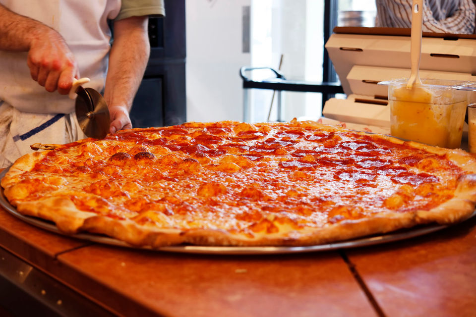 Fat Boy s Pizza Rolls Into Old Metairie Opening Alert Entertainment Fat Boy s Pizza Rolls Into Old Metairie Opening Alert Entertainment