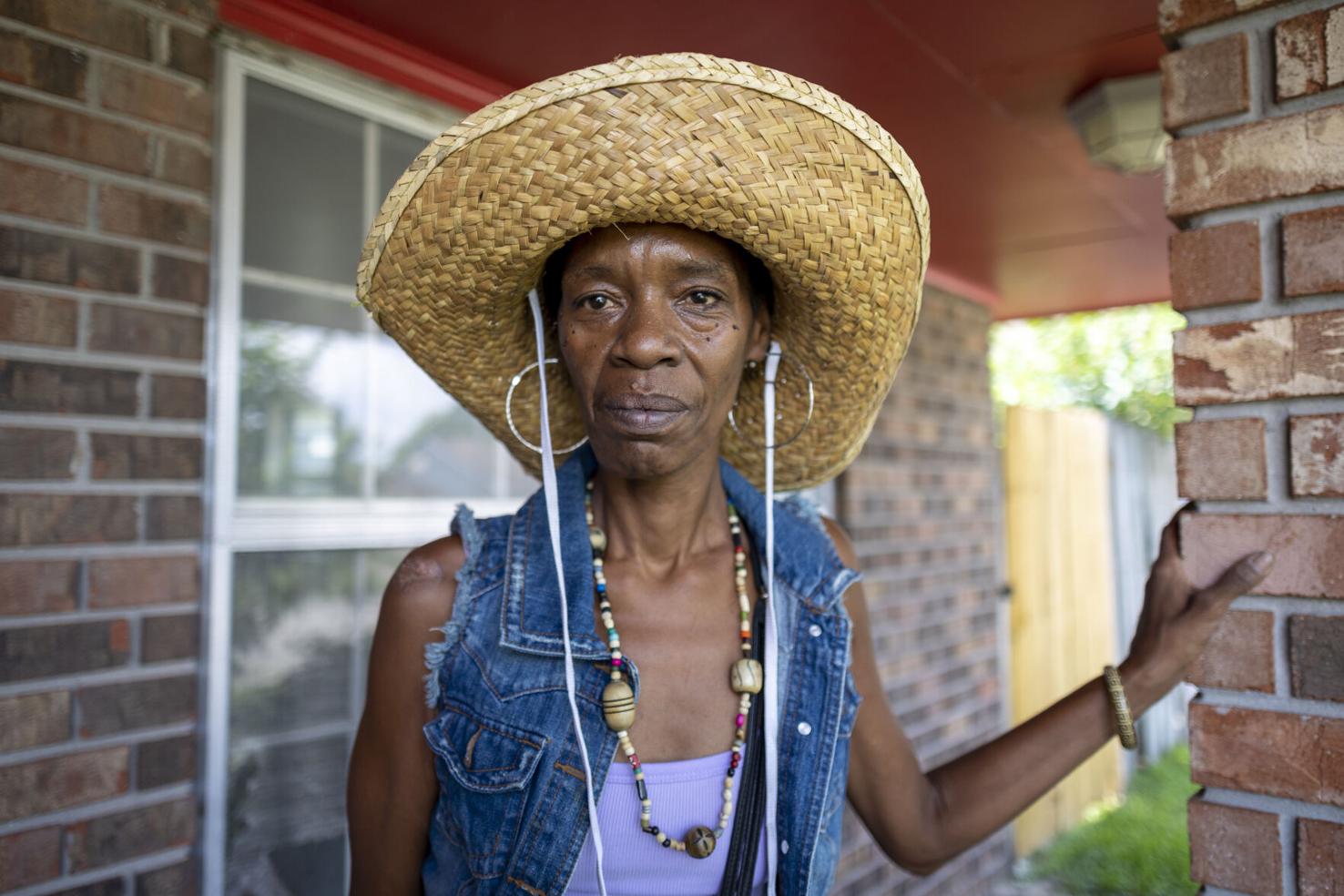 Gordon Plaza buyout nets $250K windfall for property flipper ...