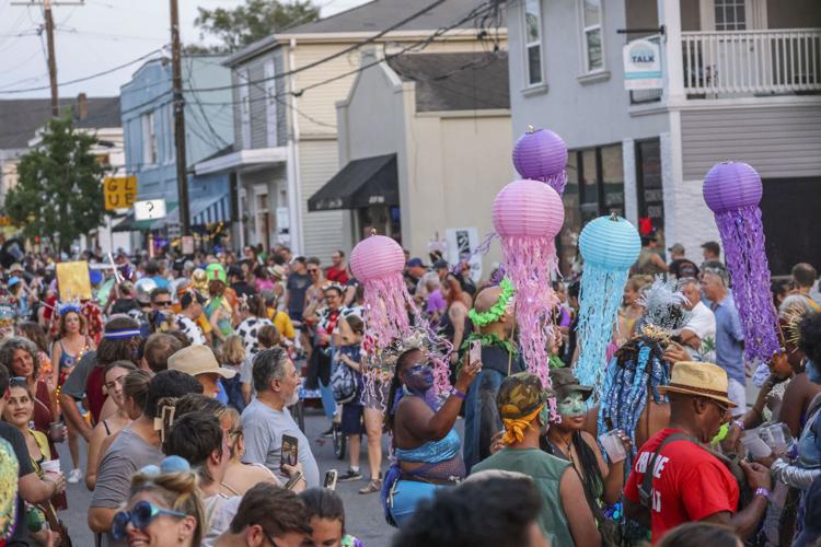 Midsummer Mardi Gras, steamy Carnival-style parade, returns | Mardi ...