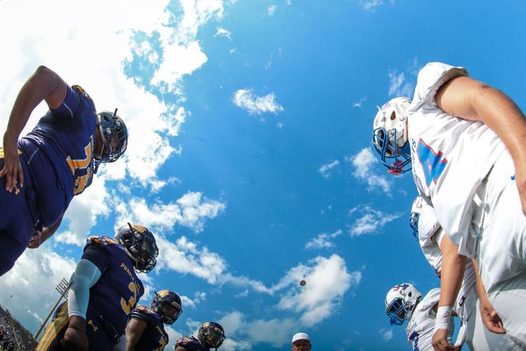 Curtis stays perfect, outlasting St. Aug 28-26 in turnover-filled ...