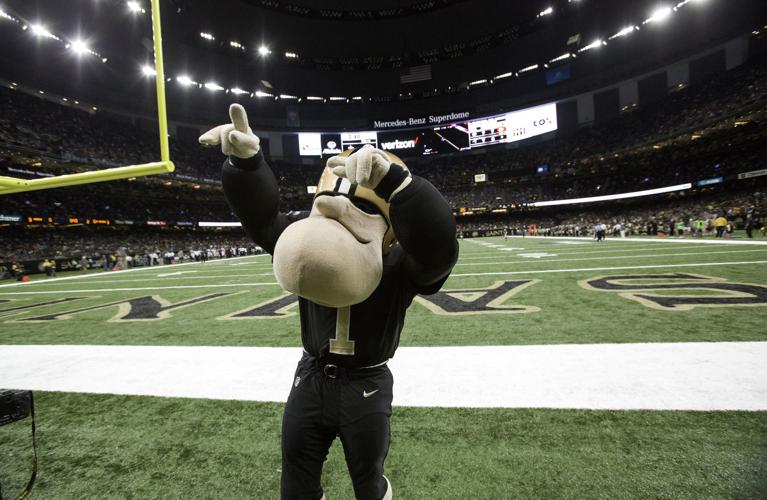'I feel like I’m a superhero': Gumbo, Sir Saint carry on mascot tradition at Superdome ...
