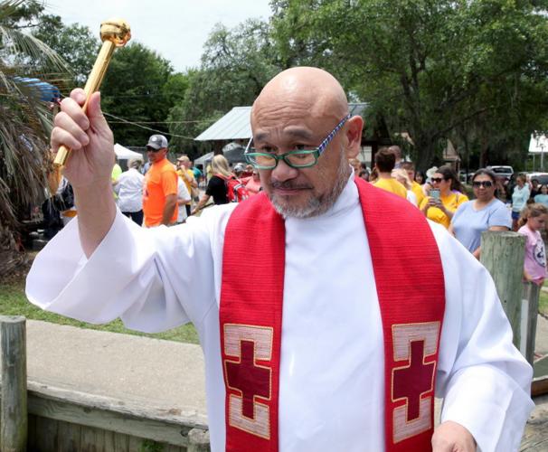 Pirogue races slice through Bayou Liberty waters | Archive | nola.com
