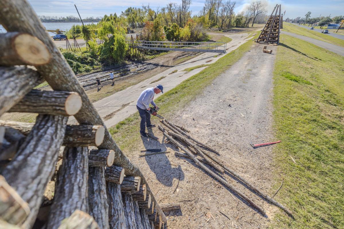 Photos: 40-foot long fish, more wooden structures to burn on Christmas ...
