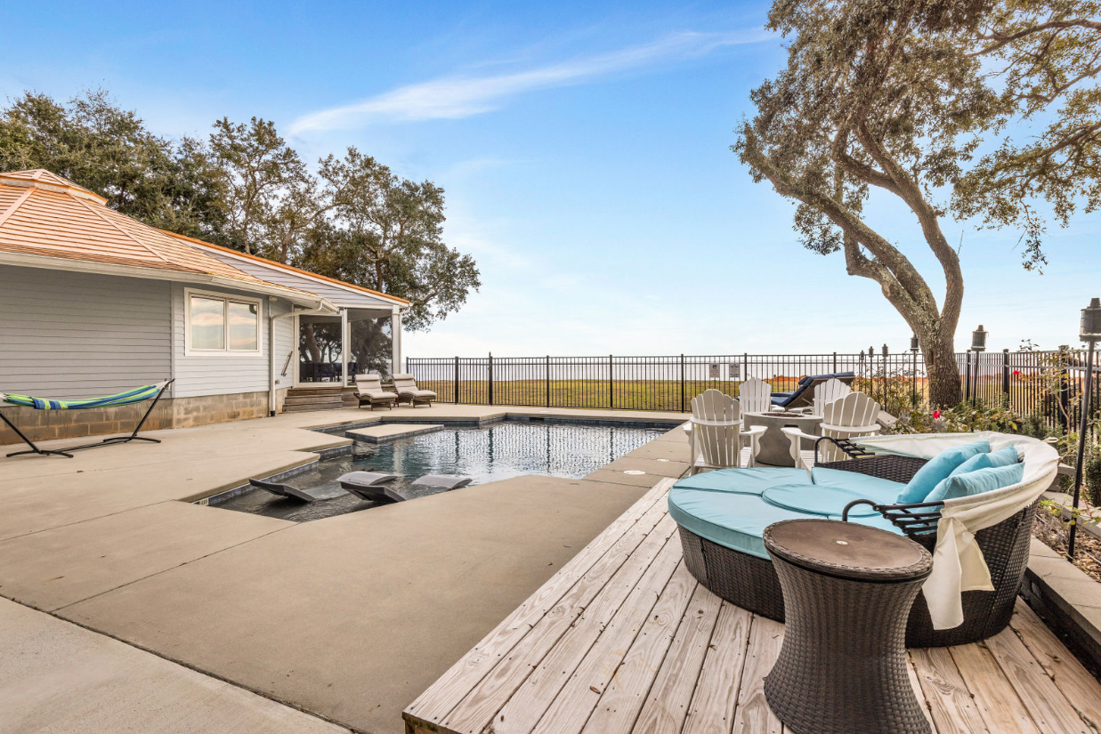 A hexagonal beach house in Ocean Springs is up for sale | Gulf Coast ...