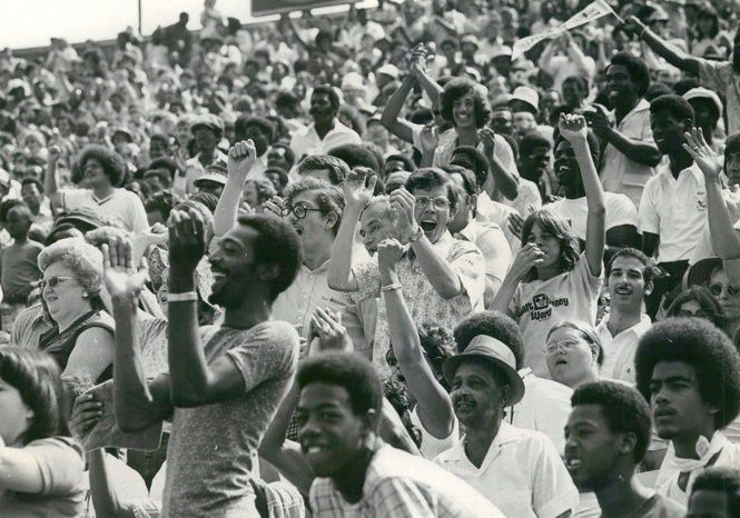 New Orleans Saints fans in the '70s: 25 groovy retro photos | Saints ...