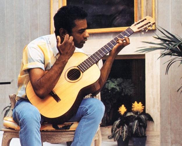 At 86, Johnny Mathis still loves to sing, still loves when fans give ...