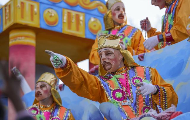 Masks at Mardi Gras? Your guide to costuming at Carnival | Mardi Gras ...