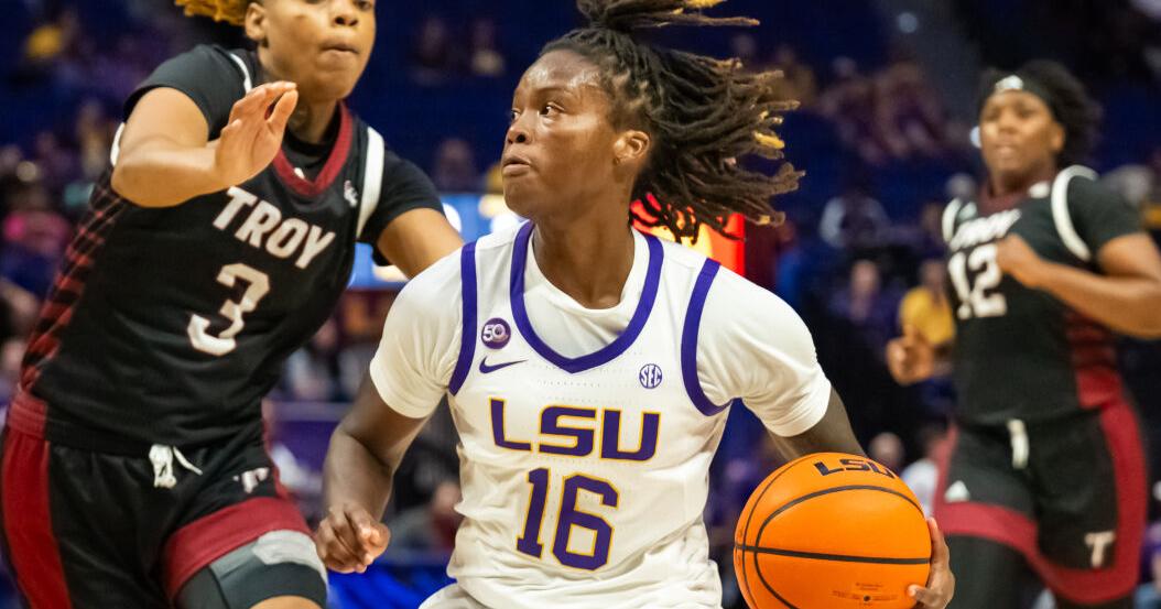 LSU avoids upset vs. Washington thanks to last-second layup | LSU ...