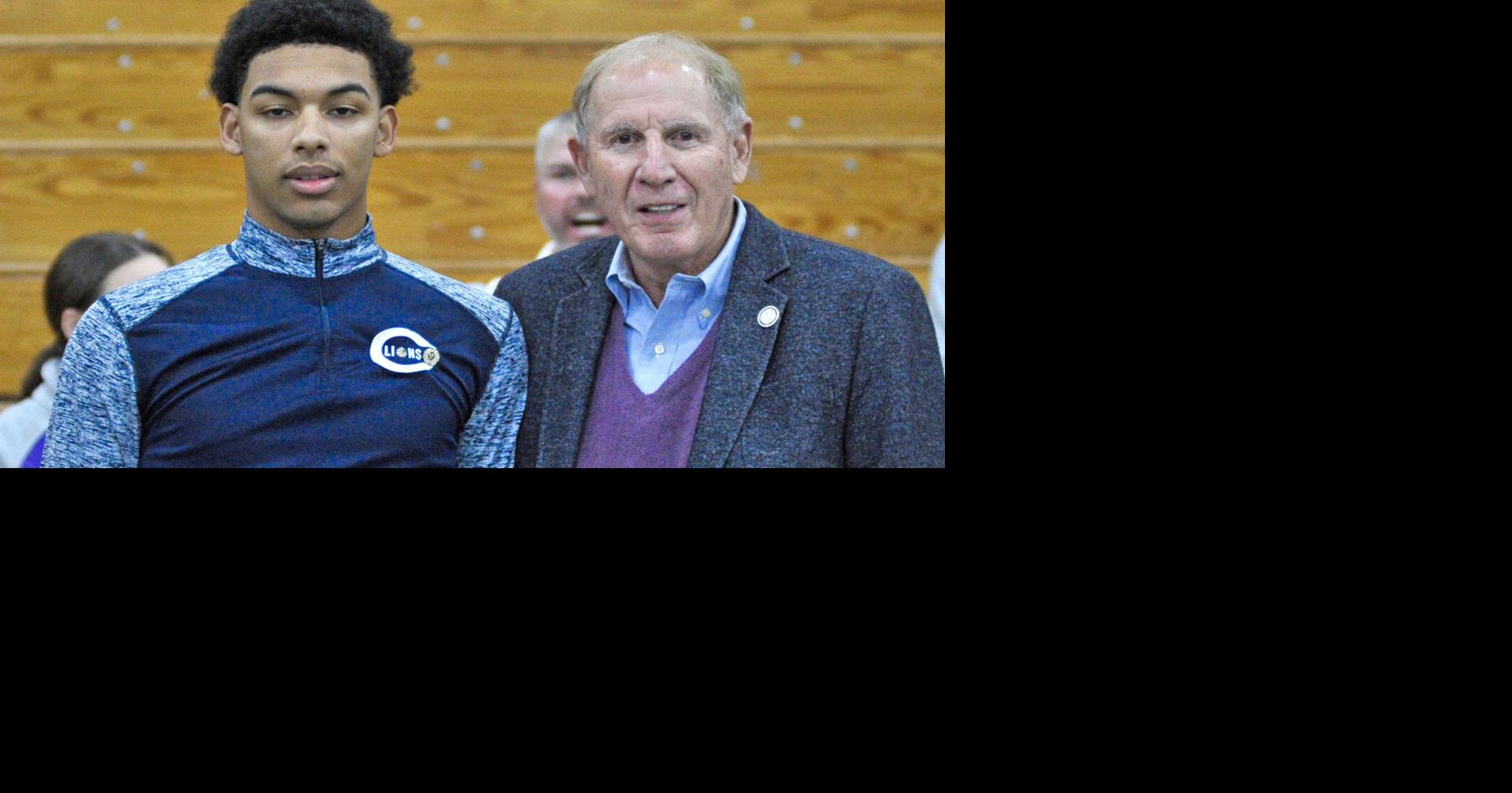 Covington honors Reggie Gause for becoming all-time scoring leader | St ...