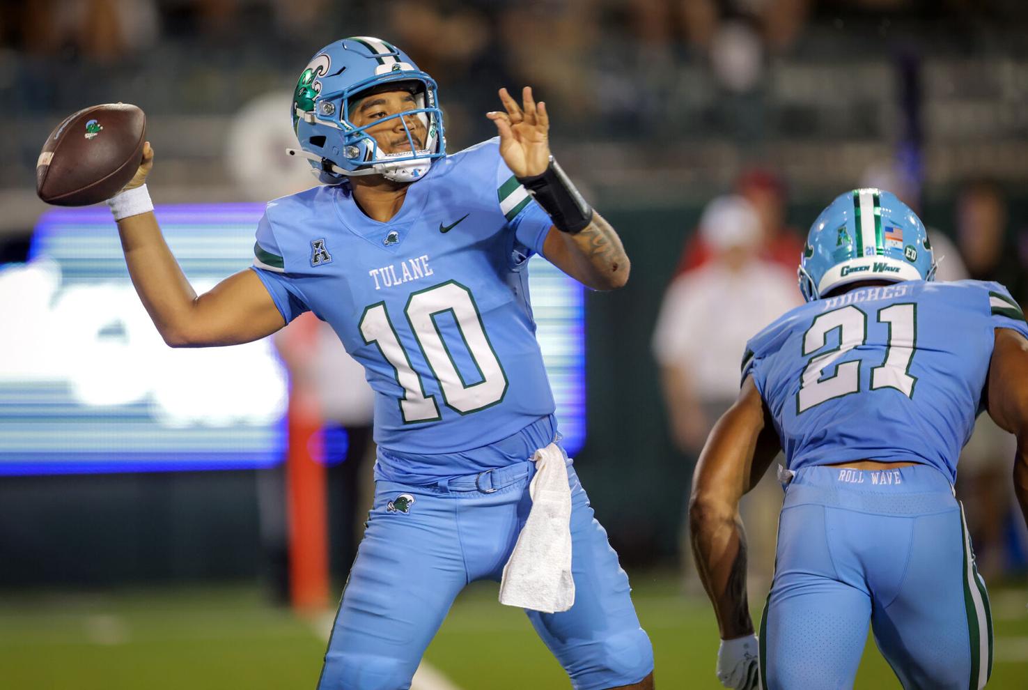 Tulane QB Darian Mensah performed like veteran in opener | Tulane ...
