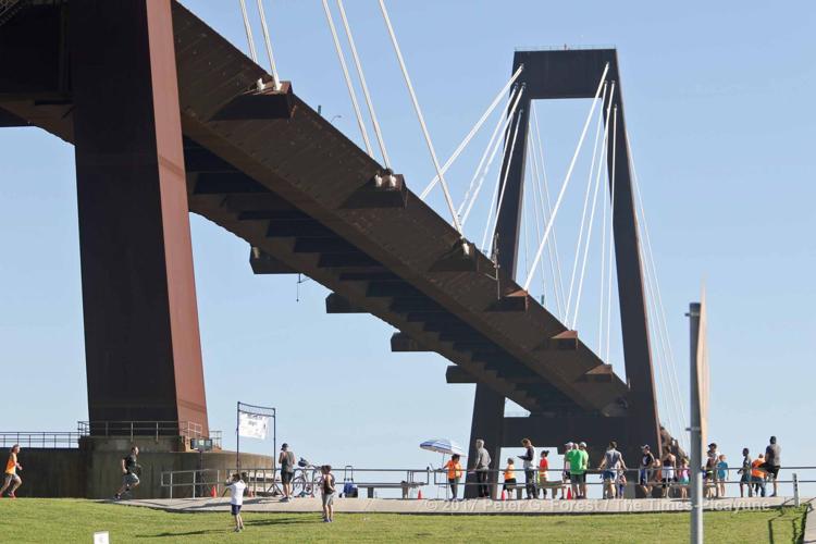 Hale Boggs Bridge Run soars to success in St. Charles | Archive | nola.com