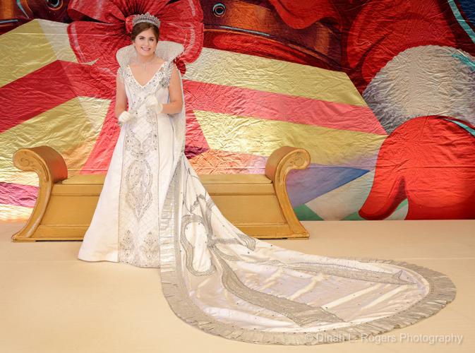 Squires present seasonal greetings at 55th anniversary ball | Parties ...