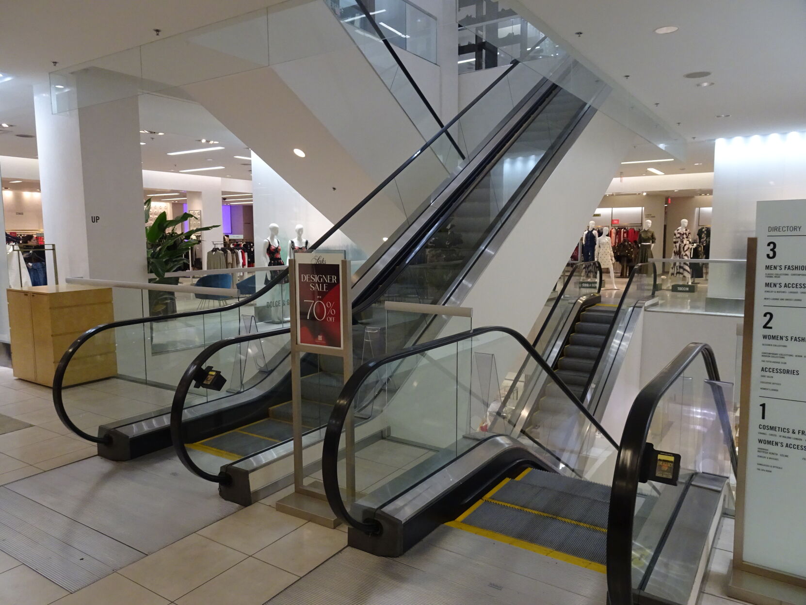 What will replace the Saks Fifth Avenue at Canal Place? | Business News ...