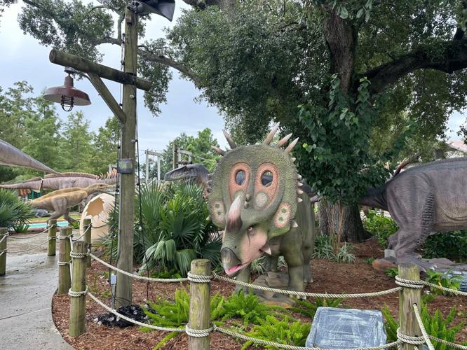 Life-sized animatronic dinosaurs back at NOLA's Audubon Zoo ...