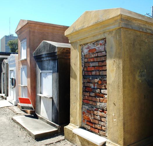 A stroll through the past, when Creole cemeteries shimmered with color ...
