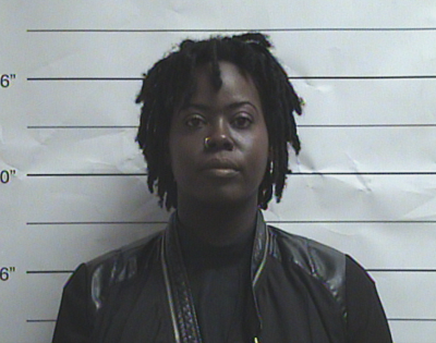 Woman arrested after dumping French Quarter store's register into purse ...
