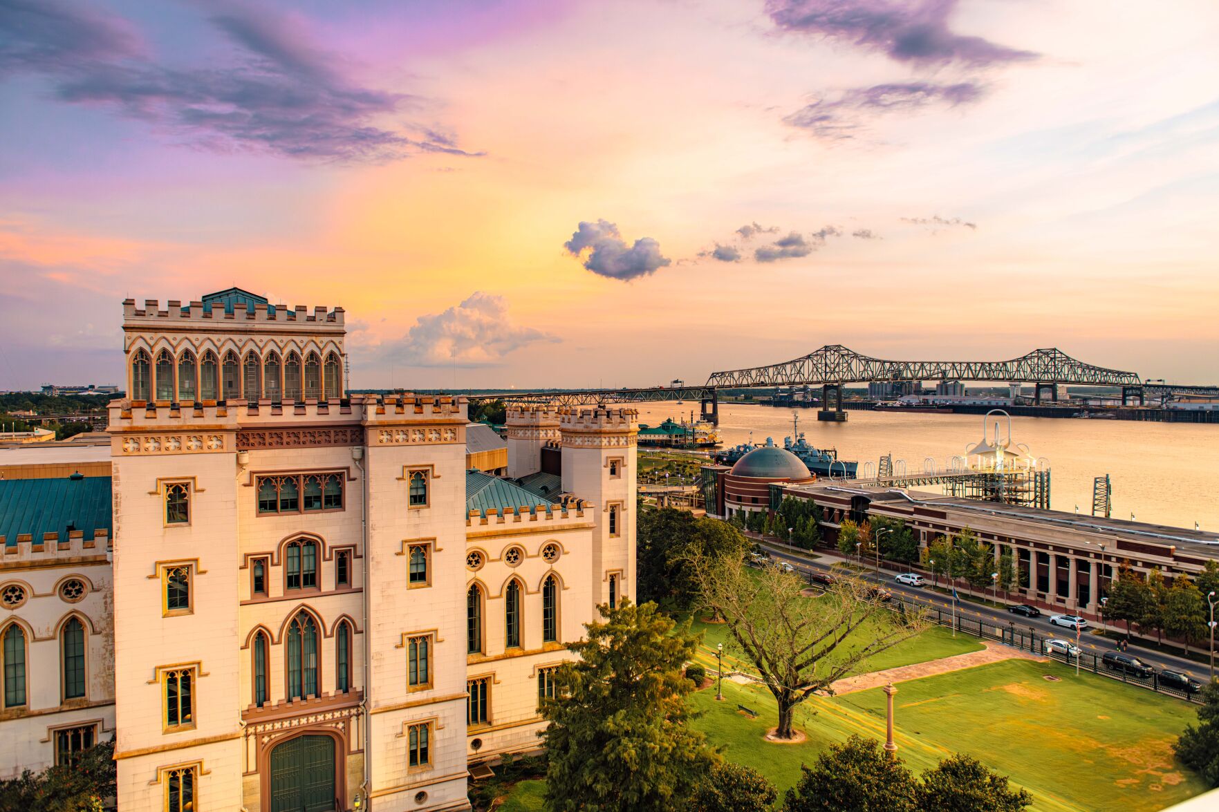 Enjoy a taste of laid-back luxury on your next trip to Baton Rouge ...