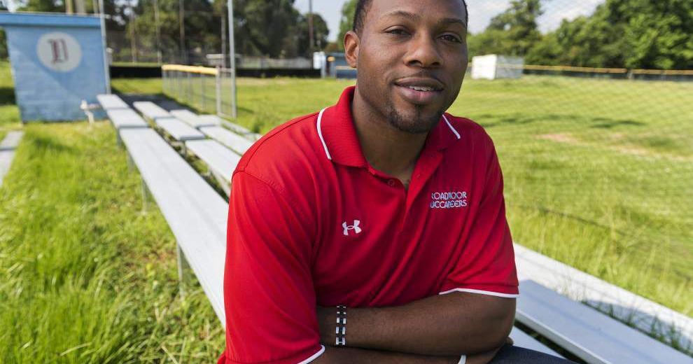 Rusty Price’s role changing, to be co-head coach with Elliott Wilkins ...