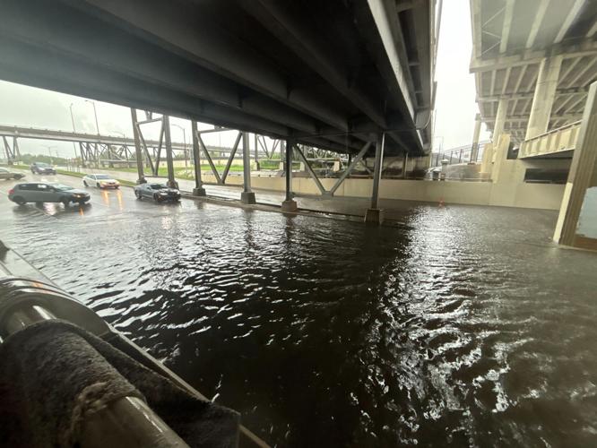 Power outages, streets flooding in New Orleans amid storms | Weather ...