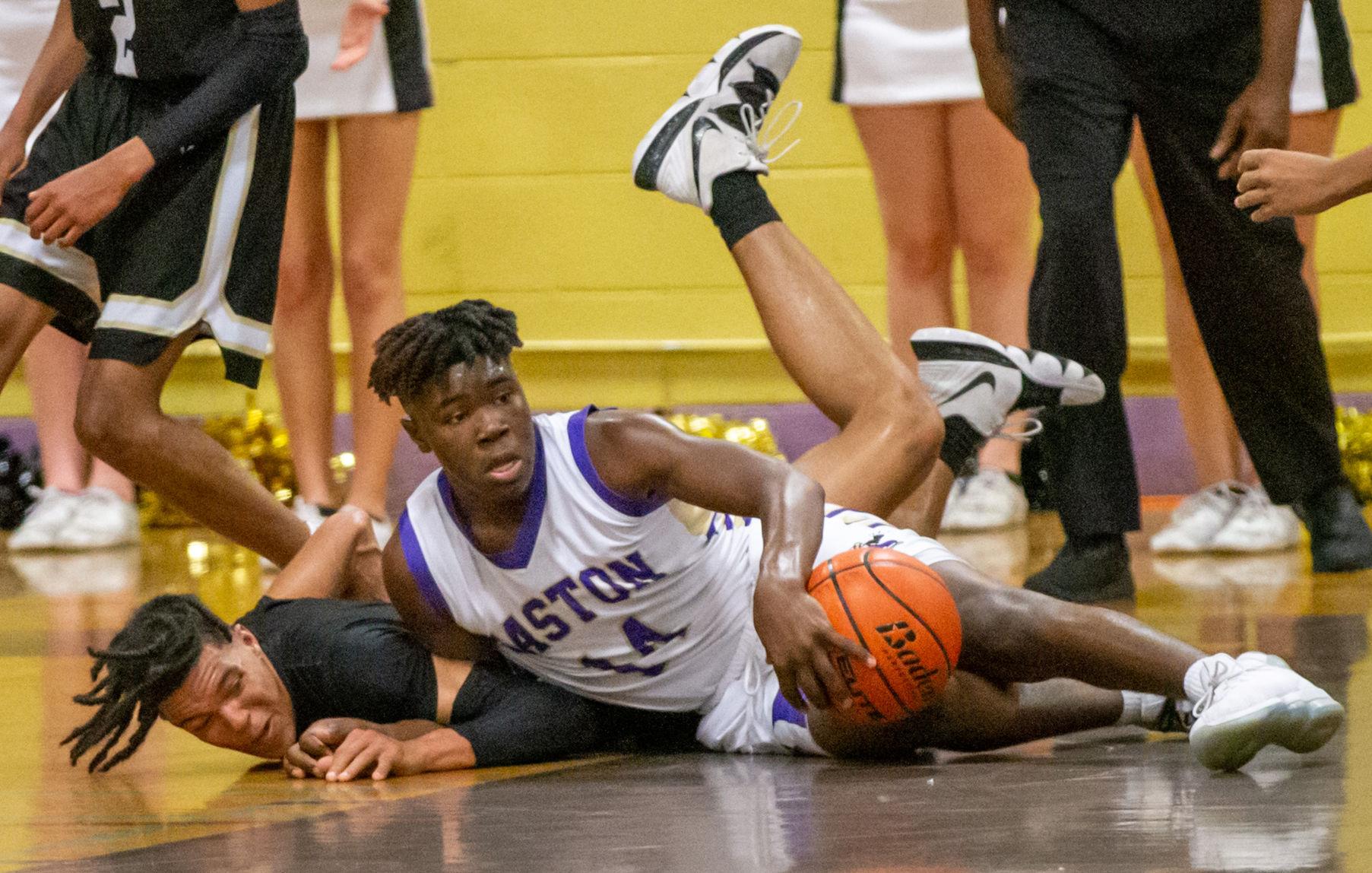 Photos: Salmen advances to boys quarter-finals, beating Warren Easton ...