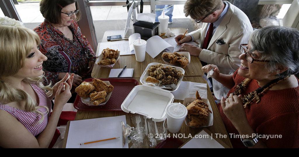 Fried chicken taste test heads to Chubbie's with burlesque dancer ...