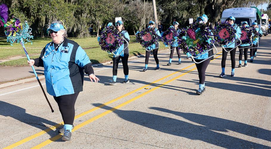 Dancing women usher Mardi Gras into Mandeville | St. Tammany community ...