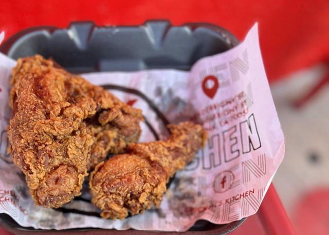 Best fried chicken in New Orleans: trying 2 top restaurants | Where ...