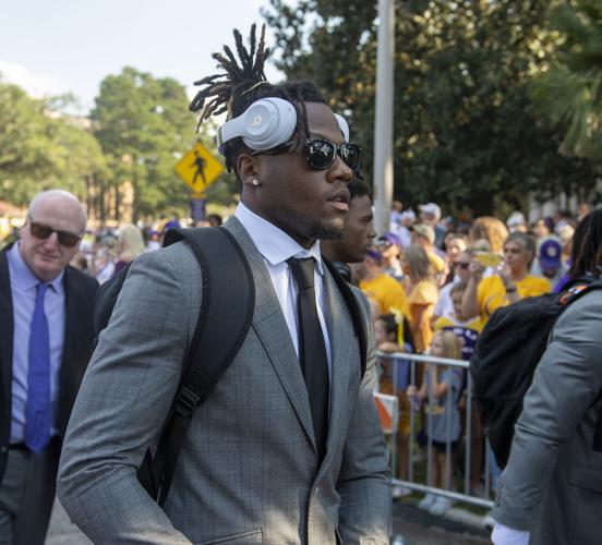 Why LSU running back Noah Cain says freshman linebacker Harold Perkins ...