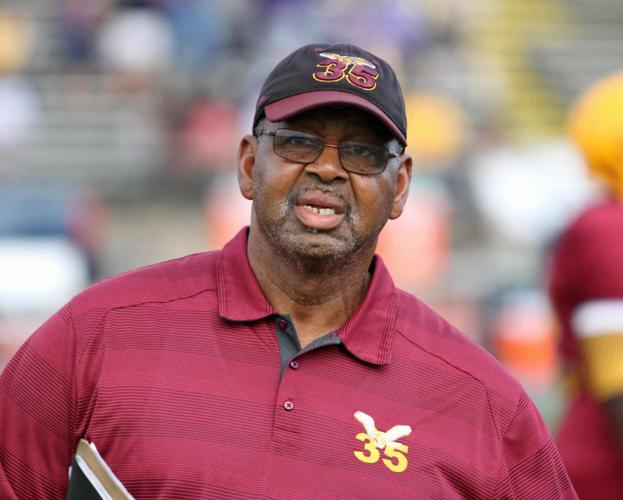 Walker: Here's to Wayne Reese, to Drew Brees, the Mannings and all the ...