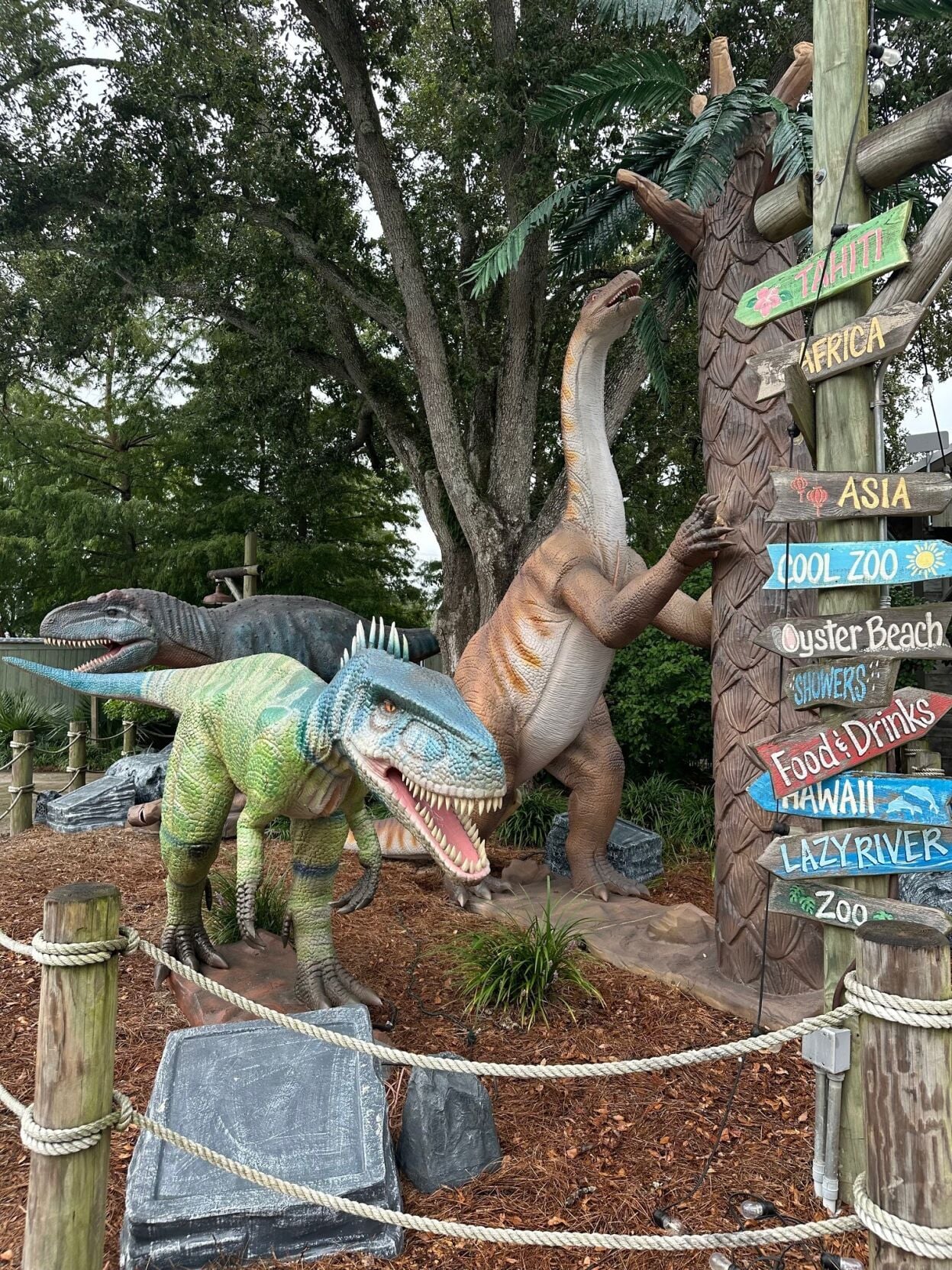 Life-sized animatronic dinosaurs back at NOLA's Audubon Zoo ...