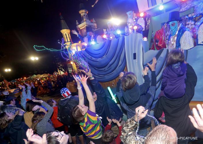 Bacchus presents 'Starring Louisiana' parade on Uptown route: See the ...