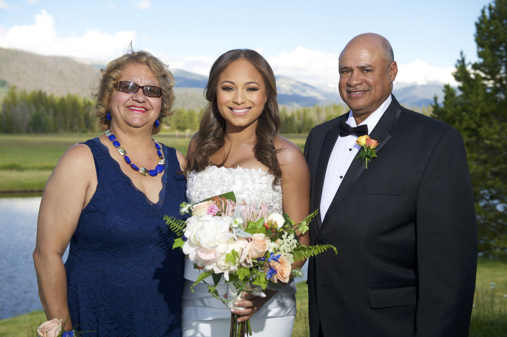 Singer Robin Barnes marries Pat Casey twice in one week | Archive ...