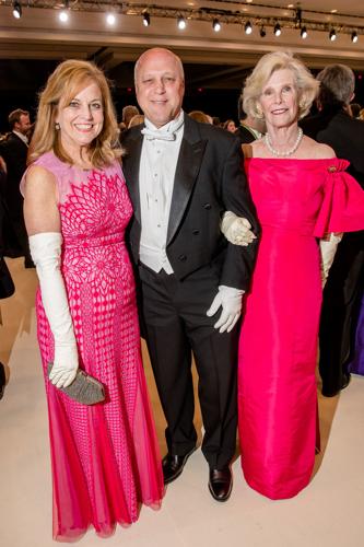 Rex, Comus continue 100-plus year tradition at their Carnival balls ...