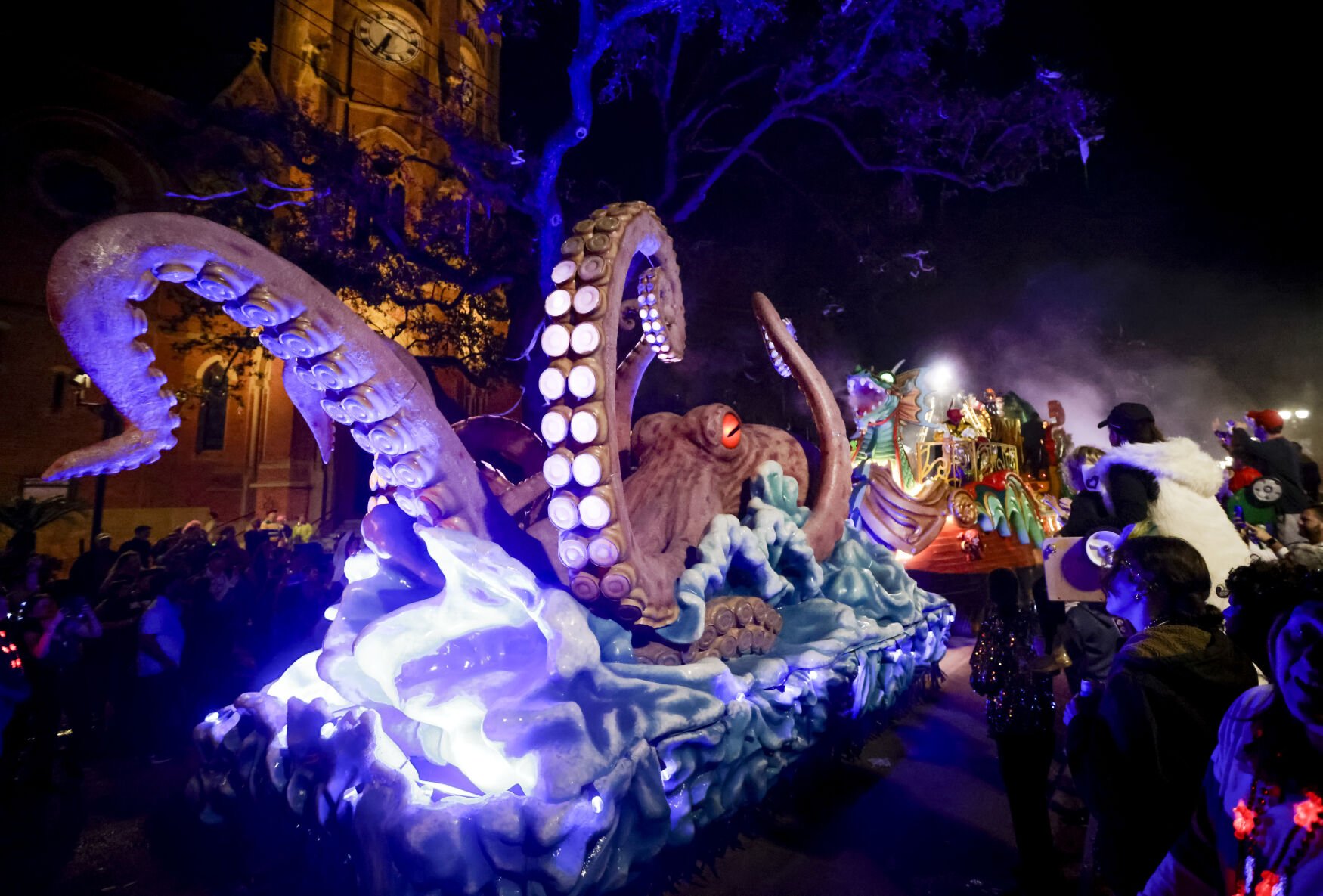 Tesla Cybertrucks exit Orpheus parade route after revelers pummel the ...