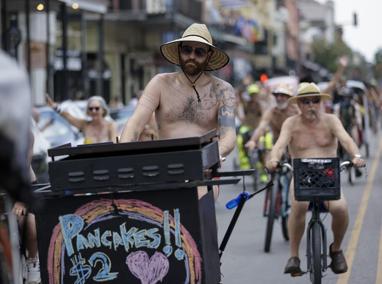 Photos World Naked Bike Ride Takes A Spin In New Orleans Photos