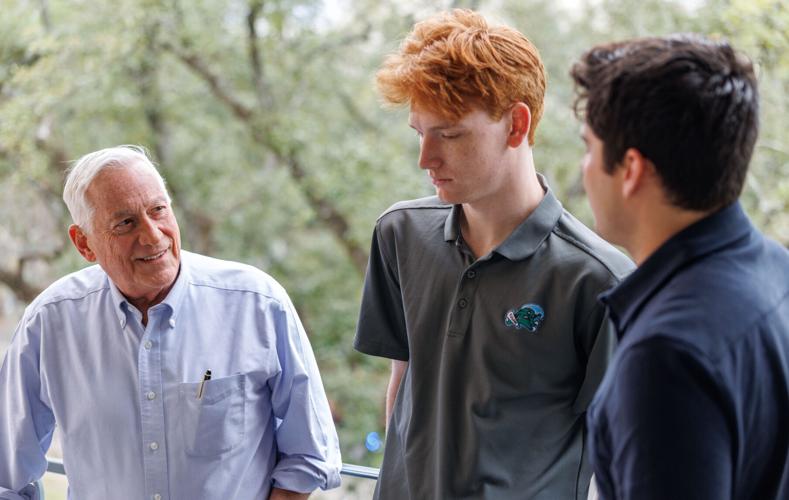 Walter Isaacson's new biography company counts on AI to 'lay the ...