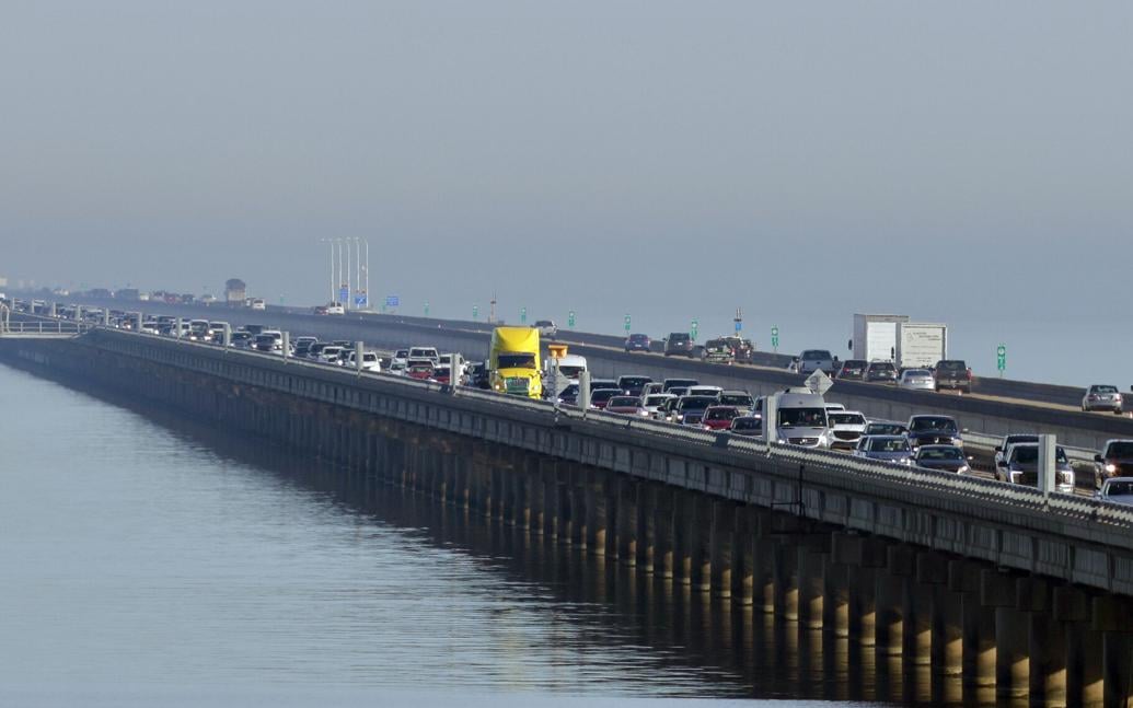 Northbound Causeway bridge closed after crash | Traffic | nola.com